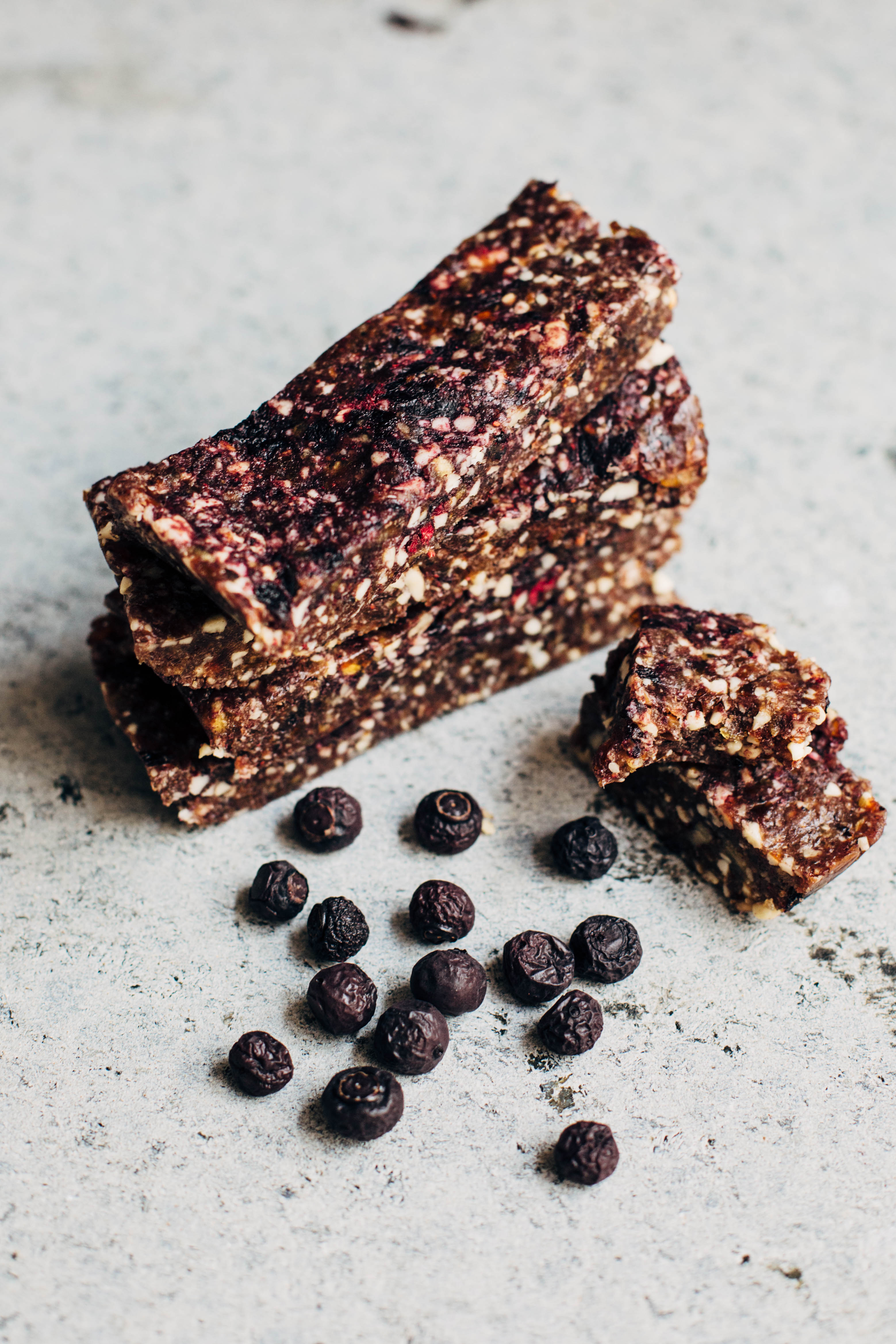 Homemade Blueberry Bars Inspired by Larabar - California Giant Berry Farms