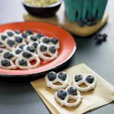 Scary Berry Screaming Ghosts - California Giant Berry Farms