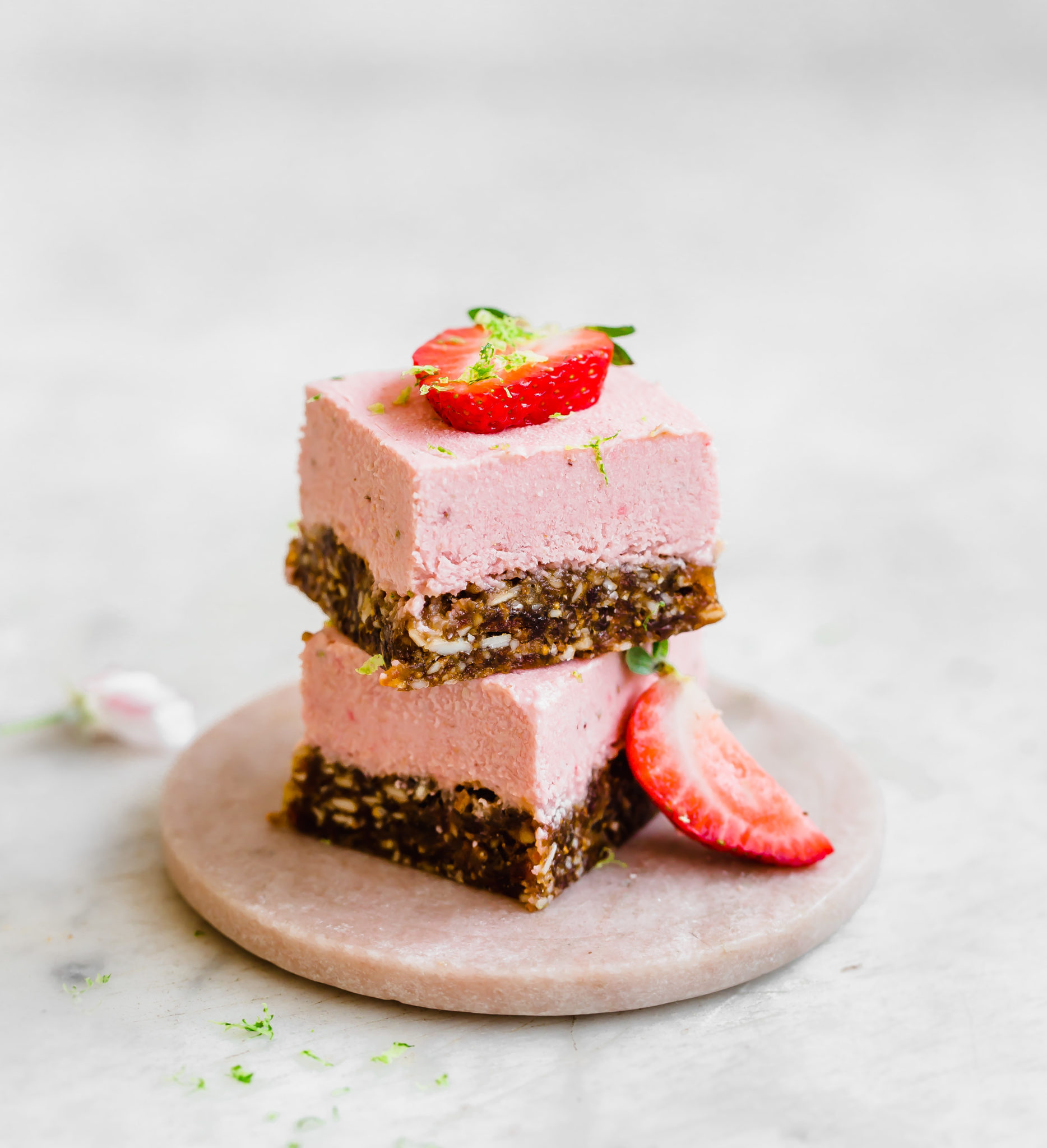 Strawberry Key-Lime Pie Bars - California Giant Berry Farms