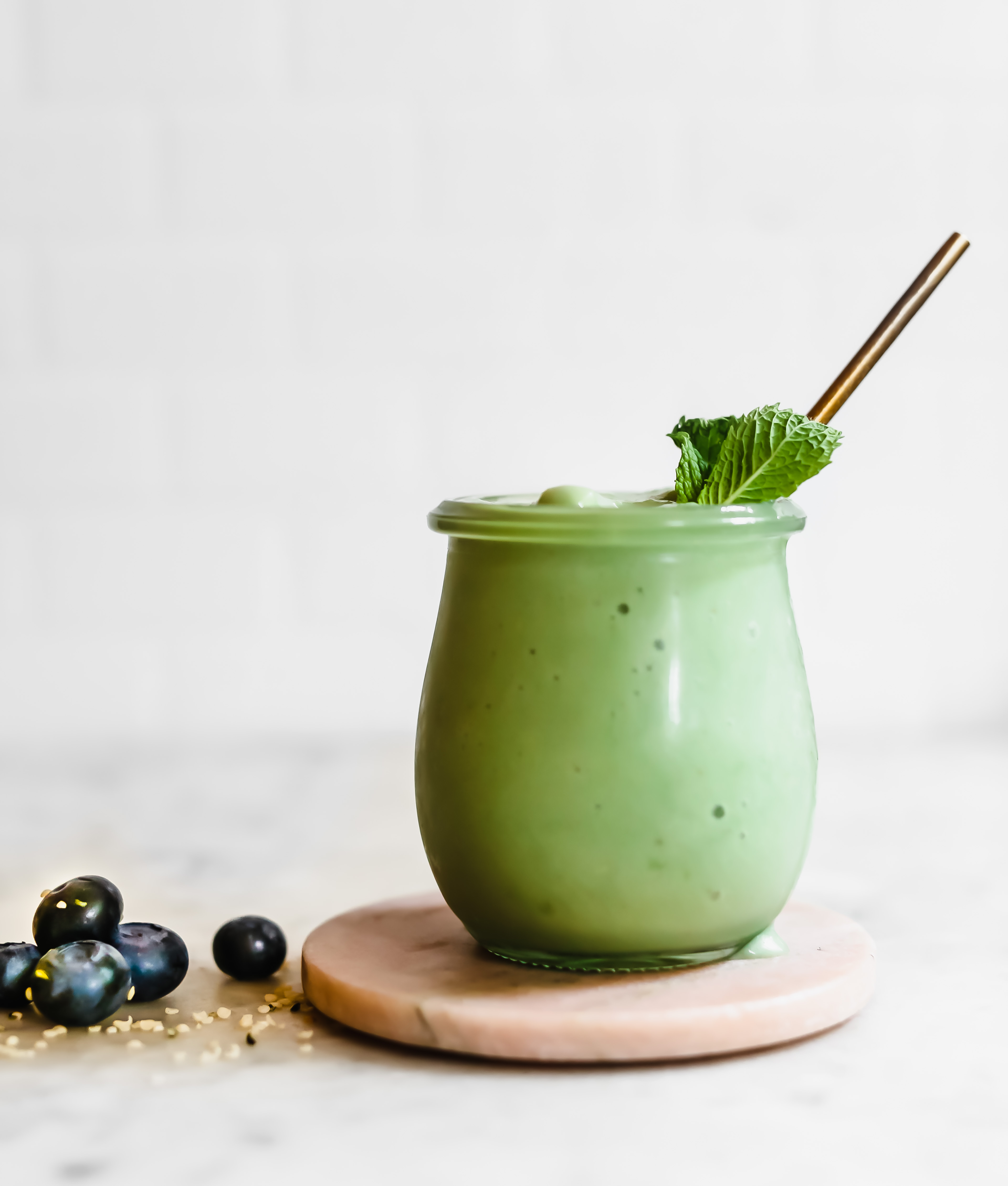 Hydrating Pineapple-Blueberry Post-Workout Smoothie - California Giant ...