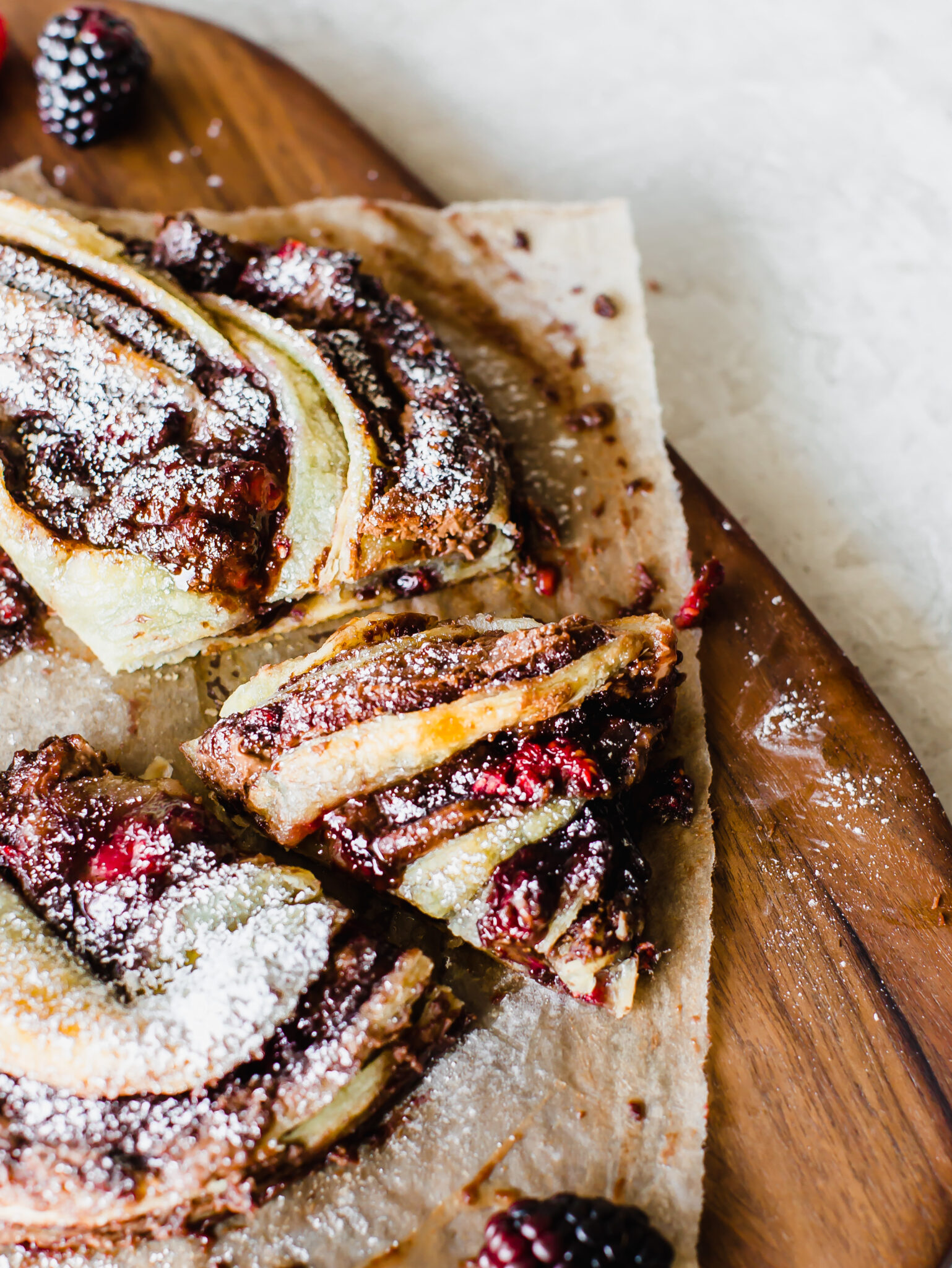 Nutella and Berry Pastry Wreath - California Giant Berry Farms